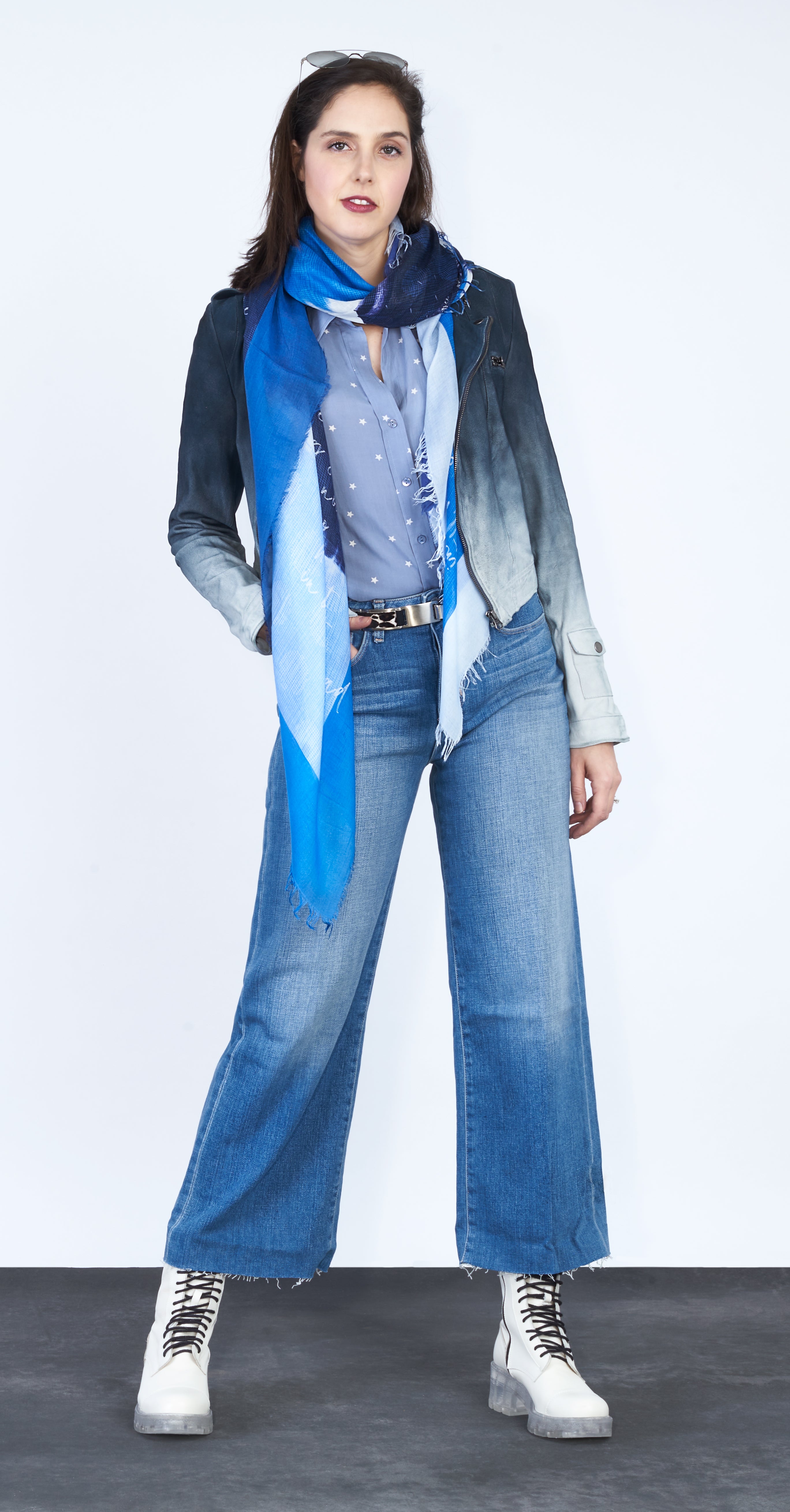 The Colour Blue – SUZI ROHER